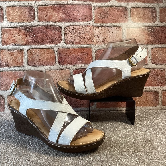 Born | Shoes | Born Womens White Wedge Slingback Sandals Size 9 | Poshmark